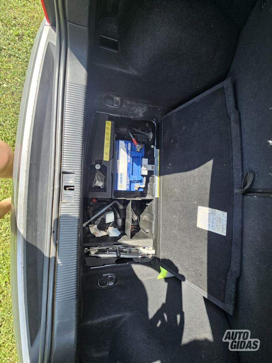 Audi A2 2002 in Jonava, with an engine capacity of 1.40 L and mileage of 250 thousand km for 1400 €, photo 12 on AUTOMOTO.COM.LV