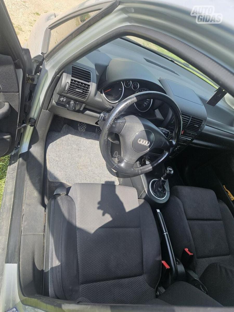 Audi A2 2002 in Jonava, with an engine capacity of 1.40 L and mileage of 250 thousand km for 1400 €, photo 13 on AUTOMOTO.COM.LV