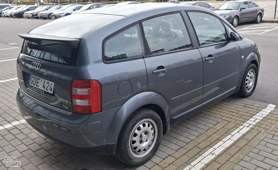 Audi A2 2002 Viļņa, ar dzinēja tilpumu 1.20 L un nobraukumu 269 tūkst. km par 2499 €, foto 4 vietnē AUTOMOTO.COM.LV