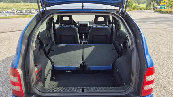 Audi A2 2004 Tartu, ar dzinēja tilpumu 1.60 L un nobraukumu 264 tūkst. km par 4900 €, foto 7 vietnē AUTOMOTO.COM.LV