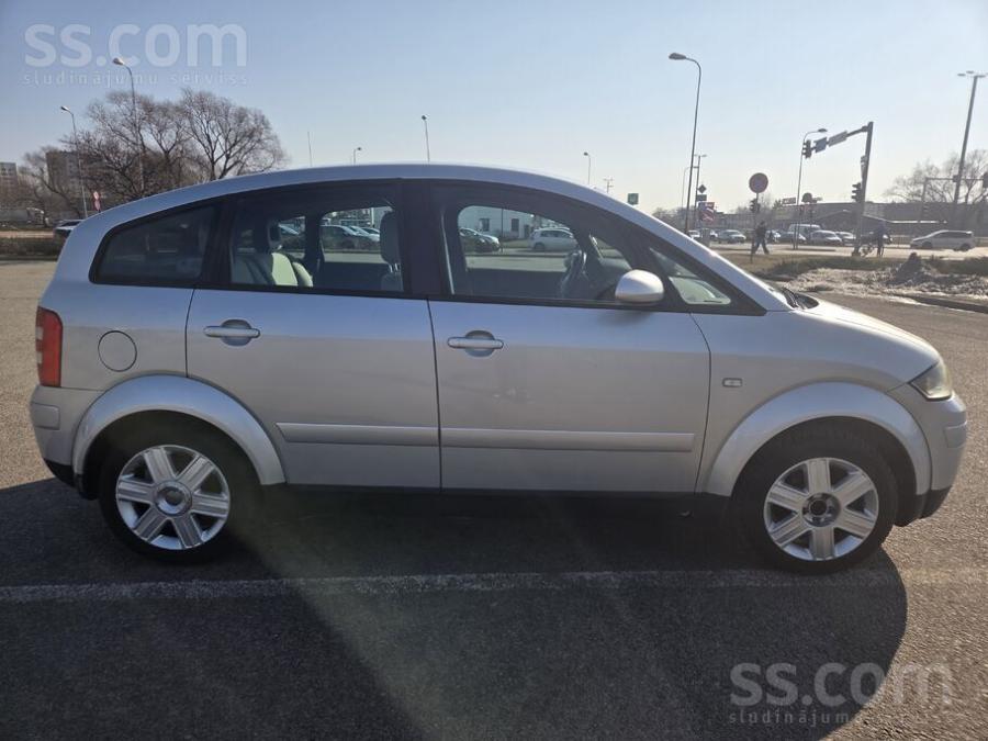 Ауди А2 2005 в Рига, объемом двигателя 1.40 л и пробегом 312 тыс. км за 2100 €, фото 5 на AUTOMOTO.COM.LV