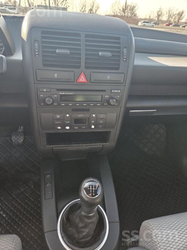 Audi A2 2005 Rīga, ar dzinēja tilpumu 1.40 L un nobraukumu 312 tūkst. km par 2100 €, foto 5 vietnē AUTOMOTO.COM.LV