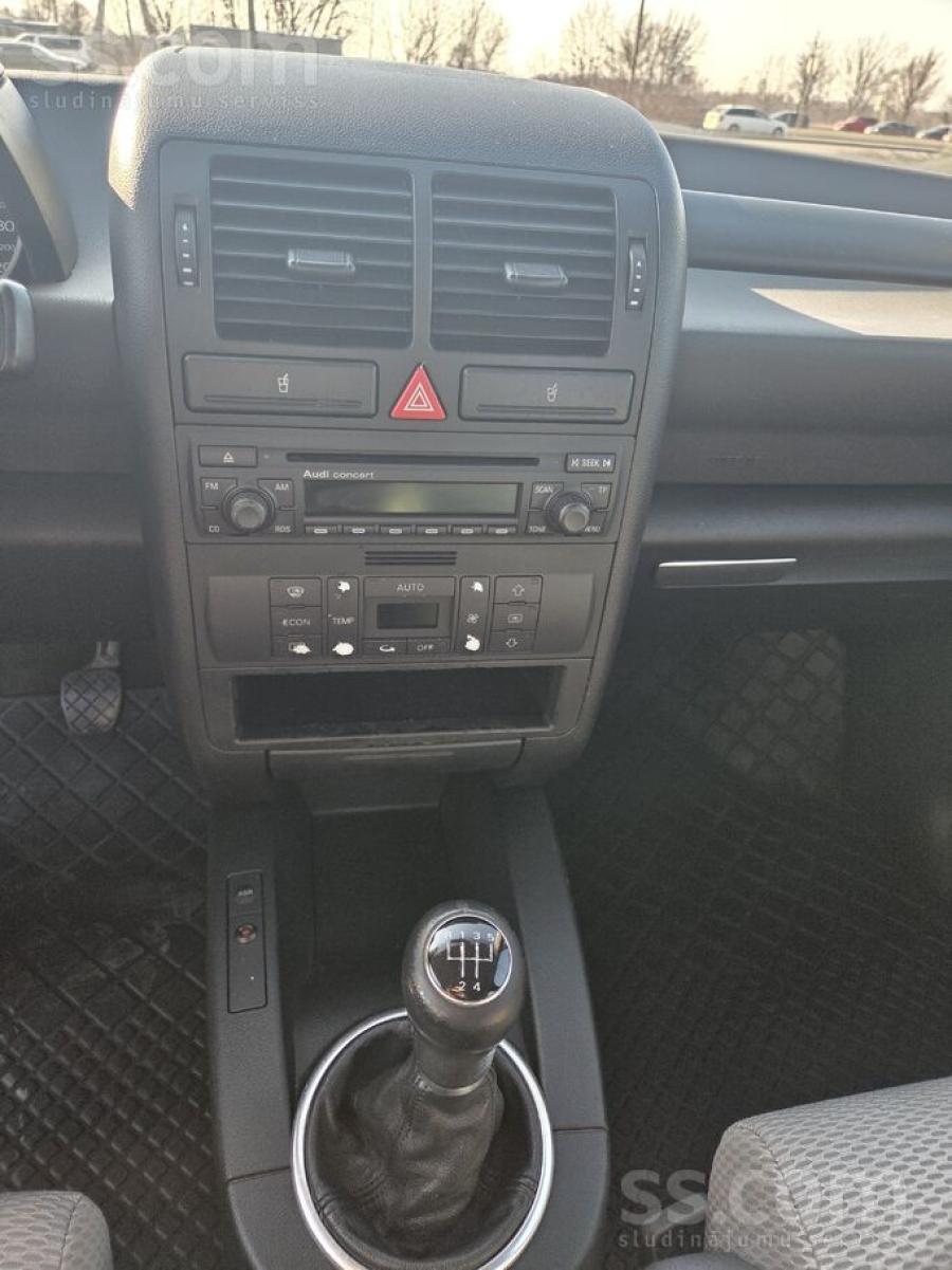 Ауди А2 2005 в Рига, объемом двигателя 1.40 л и пробегом 312 тыс. км за 2100 €, фото 6 на AUTOMOTO.COM.LV