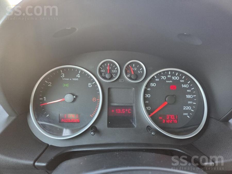Ауди А2 2005 в Рига, объемом двигателя 1.40 л и пробегом 312 тыс. км за 2100 €, фото 9 на AUTOMOTO.COM.LV