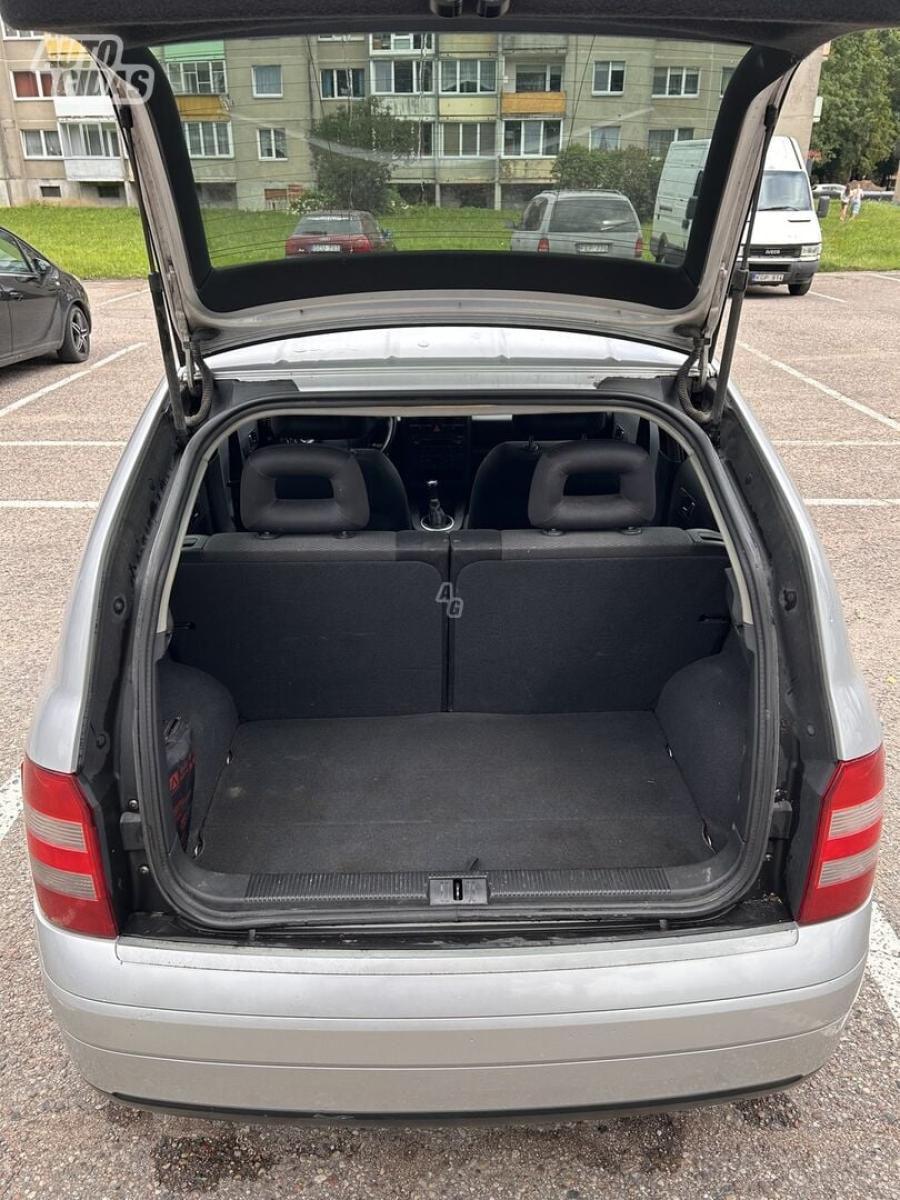 Audi A2 2005 Šauļi, ar dzinēja tilpumu 1.40 L un nobraukumu 330 tūkst. km par 1300 €, foto 11 vietnē AUTOMOTO.COM.LV