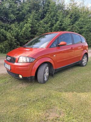 Oranžs Audi A2 2001 Elektrėnai, ar dzinēja tilpumu 1.40 L un nobraukumu 350 tūkst. km par 1350 €, foto  vietnē AUTOMOTO.COM.LV