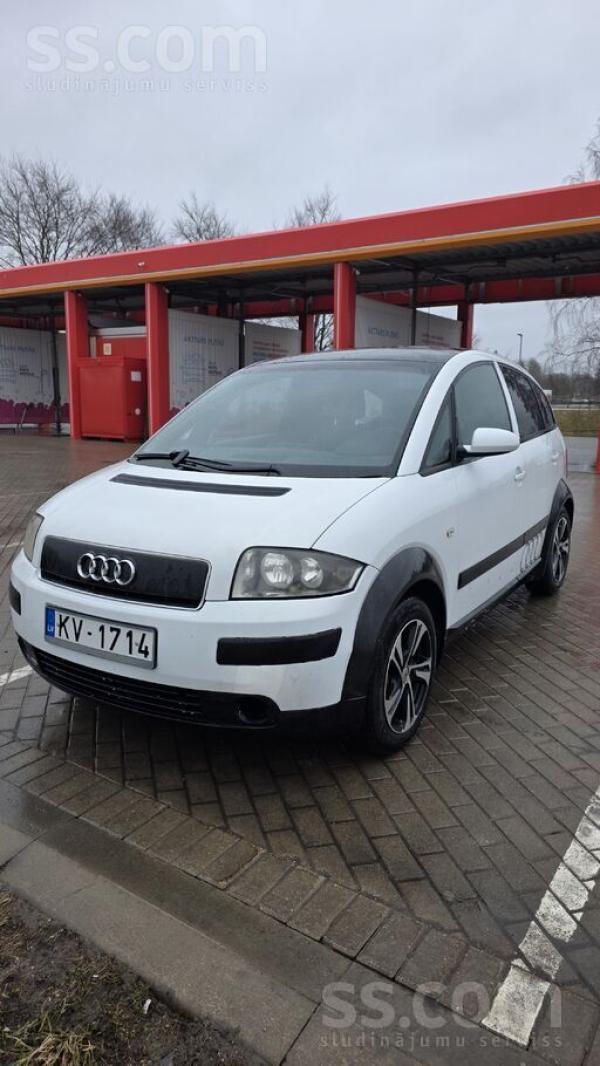 White Audi A2 2001 in Talsi, with an engine capacity of 1.40 L and mileage of 299 thousand km for 1750 €, photo 1 on AUTOMOTO.COM.LV