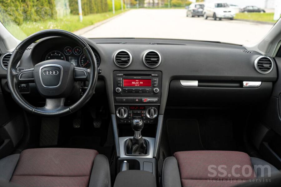 Black Audi A3 2009 in Jelgava, with an engine capacity of 1.80 L and mileage of 249 thousand km for 2900 €, photo 9 on AUTOMOTO.COM.LV