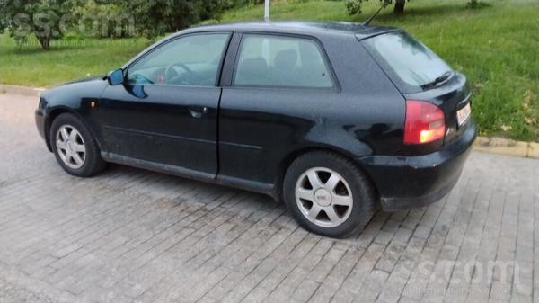 Melns Audi A3 1998 Daugavpils, ar dzinēja tilpumu 1.80 L un nobraukumu 250 tūkst. km par 850 €, foto 4 vietnē AUTOMOTO.COM.LV
