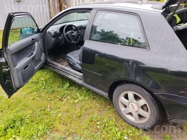 Melns Audi A3 1998 Daugavpils, ar dzinēja tilpumu 1.80 L un nobraukumu 250 tūkst. km par 850 €, foto 6 vietnē AUTOMOTO.COM.LV