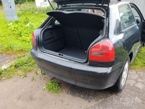 Melns Audi A3 1998 Daugavpils, ar dzinēja tilpumu 1.80 L un nobraukumu 250 tūkst. km par 850 €, foto 7 vietnē AUTOMOTO.COM.LV