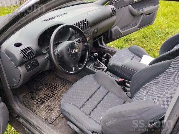 Melns Audi A3 1998 Daugavpils, ar dzinēja tilpumu 1.80 L un nobraukumu 250 tūkst. km par 850 €, foto 10 vietnē AUTOMOTO.COM.LV