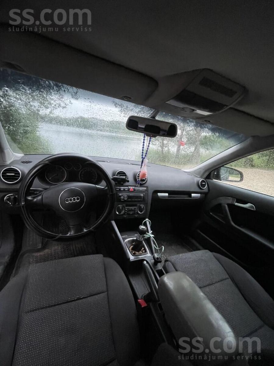 Black Audi A3 2003 in Riga, with an engine capacity of 2.00 L and mileage of 0 thousand km for 700 €, photo 9 on AUTOMOTO.COM.LV