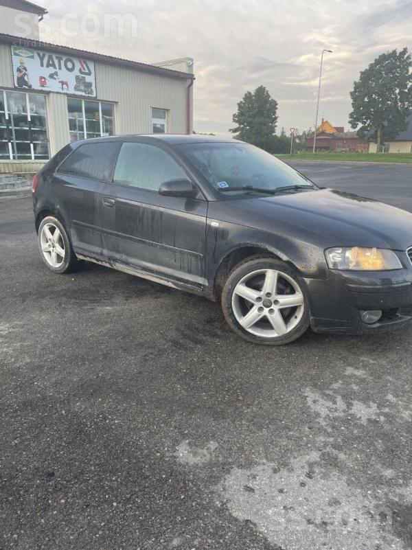 Black Audi A3 2004 in Gulbene, with an engine capacity of 2.00 L and mileage of 385 thousand km for 1400 €, photo 4 on AUTOMOTO.COM.LV