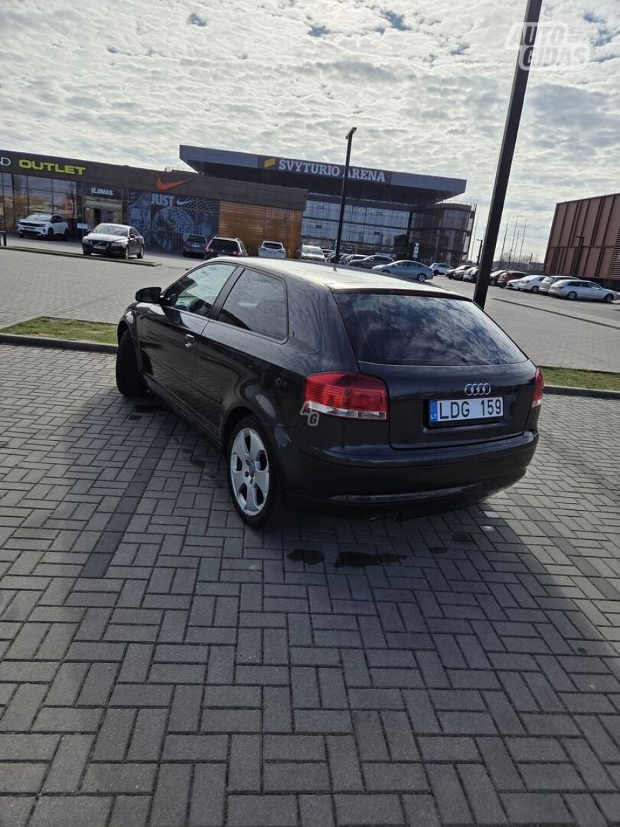 Black Audi A3 2004 in Klaipeda, with an engine capacity of 2.00 L and mileage of 342 thousand km for 1500 €, photo 4 on AUTOMOTO.COM.LV