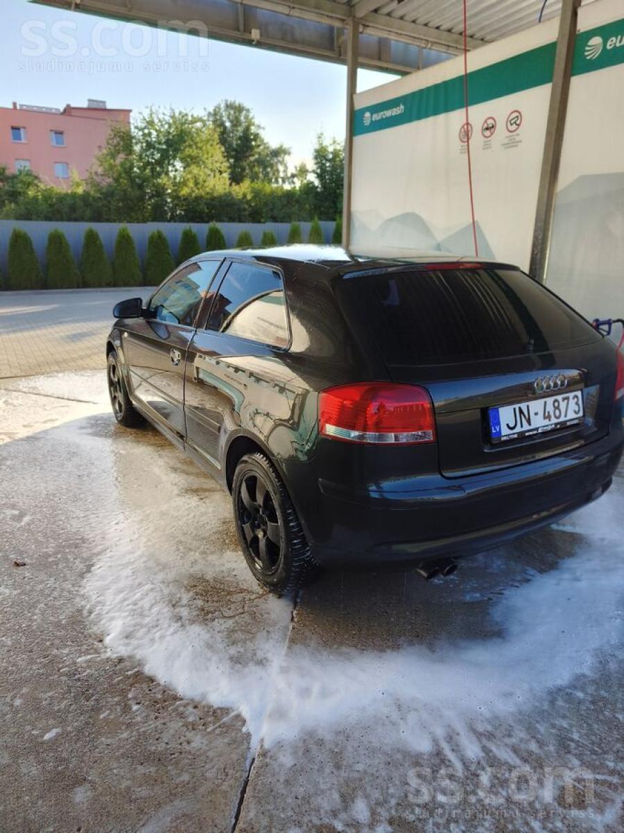 Melns Audi A3 2004 Ludza, ar dzinēja tilpumu 2.00 L un nobraukumu 403 tūkst. km par 1200 €, foto 4 vietnē AUTOMOTO.COM.LV