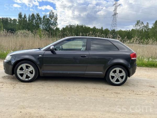 Melns Audi A3 2005 Rīga, ar dzinēja tilpumu 2.00 L un nobraukumu 347 tūkst. km par 2500 €, foto 4 vietnē AUTOMOTO.COM.LV