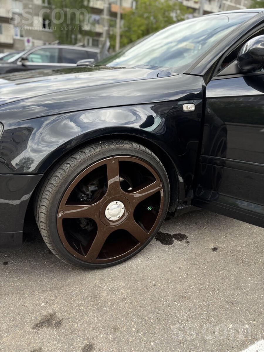 Black Audi A3 2005 in Daugavpils, with an engine capacity of 2.00 L and mileage of 362 thousand km for 2500 €, photo 4 on AUTOMOTO.COM.LV