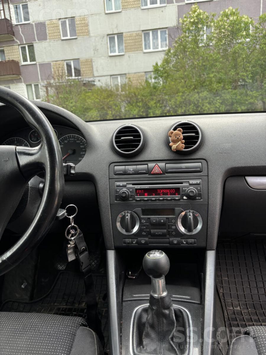 Black Audi A3 2005 in Daugavpils, with an engine capacity of 2.00 L and mileage of 362 thousand km for 2500 €, photo 7 on AUTOMOTO.COM.LV
