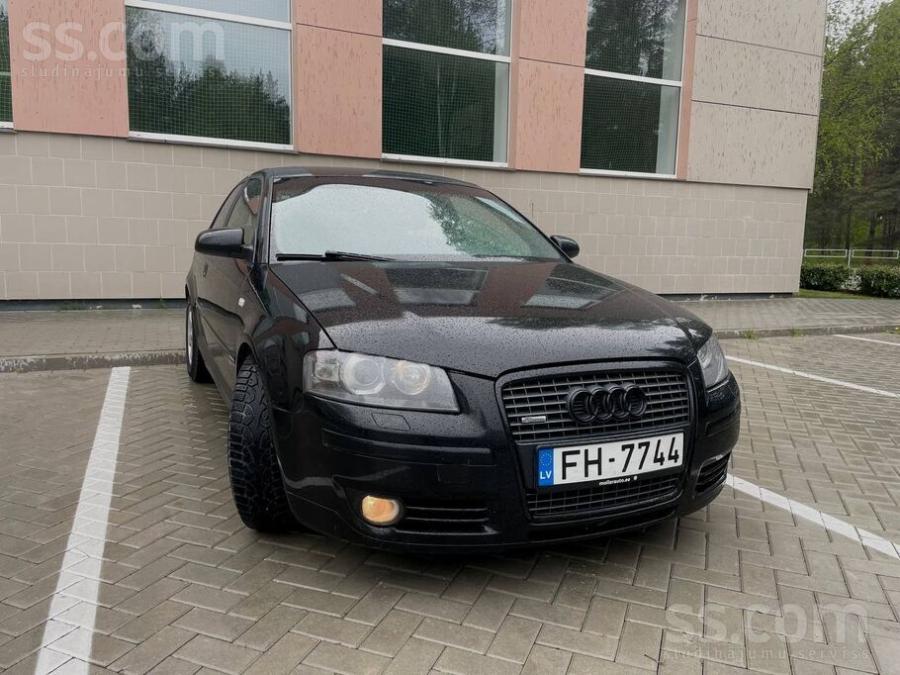 Black Audi A3 2005 in Riga, with an engine capacity of 2.00 L and mileage of 385 thousand km for 1900 €, photo 1 on AUTOMOTO.COM.LV