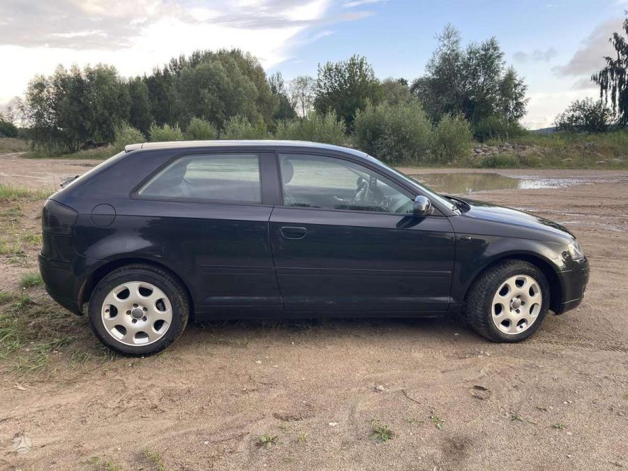 Melns Audi A3 2005 Klaipėda, ar dzinēja tilpumu 1.60 L un nobraukumu 196 tūkst. km par 1400 €, foto 9 vietnē AUTOMOTO.COM.LV