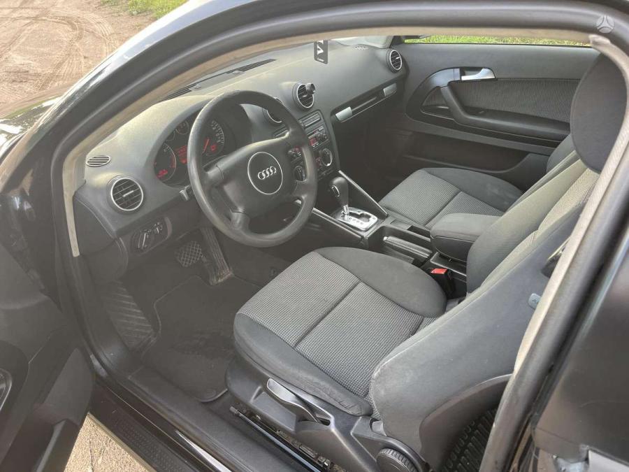 Melns Audi A3 2005 Klaipėda, ar dzinēja tilpumu 1.60 L un nobraukumu 196 tūkst. km par 1400 €, foto 11 vietnē AUTOMOTO.COM.LV