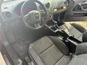 Black Audi A3 2005 in Ogre, with an engine capacity of 1.60 L and mileage of 195 thousand km for 3450 €, photo 7 on AUTOMOTO.COM.LV