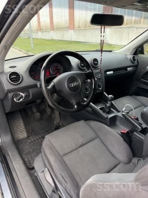 Black Audi A3 2005 in Daugavpils, with an engine capacity of 2.00 L and mileage of 362 thousand km for 2250 €, photo 5 on AUTOMOTO.COM.LV