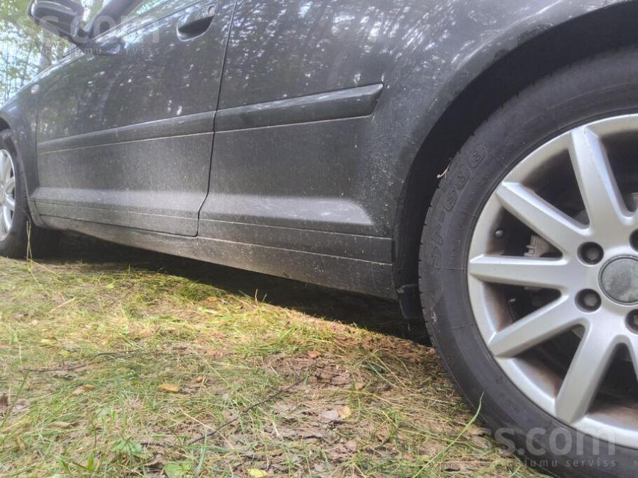 Melns Audi A3 2007 Rīga, ar dzinēja tilpumu 1.90 L un nobraukumu 353 tūkst. km par 2000 €, foto 16 vietnē AUTOMOTO.COM.LV