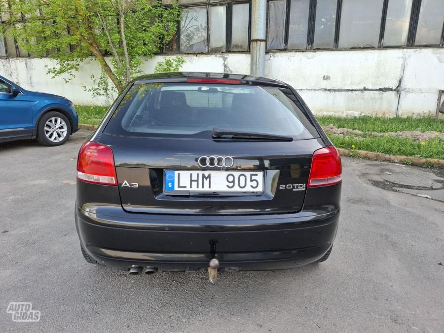 Melns Audi A3 2007 Ariogala, ar dzinēja tilpumu 2.00 L un nobraukumu 270 tūkst. km par 1750 €, foto 4 vietnē AUTOMOTO.COM.LV