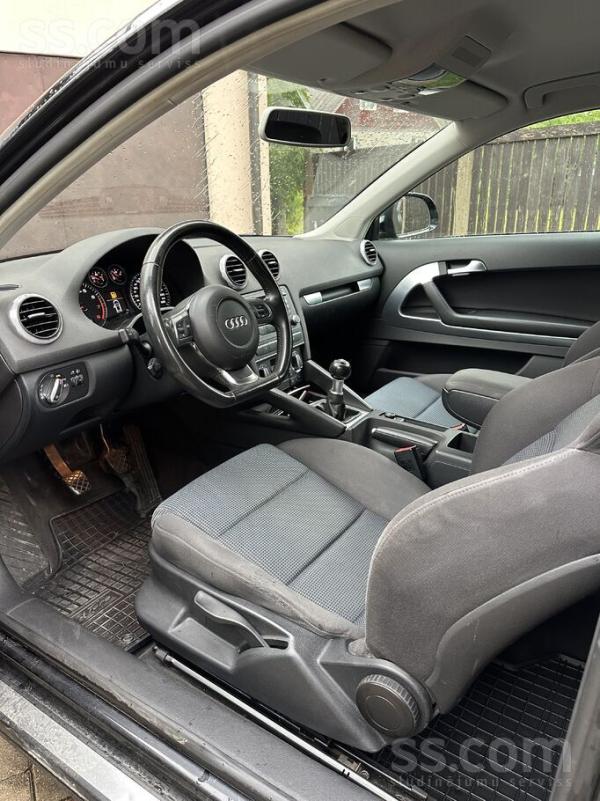 Black Audi A3 2009 in Riga, with an engine capacity of 1.80 L and mileage of 186 thousand km for 3750 €, photo 7 on AUTOMOTO.COM.LV