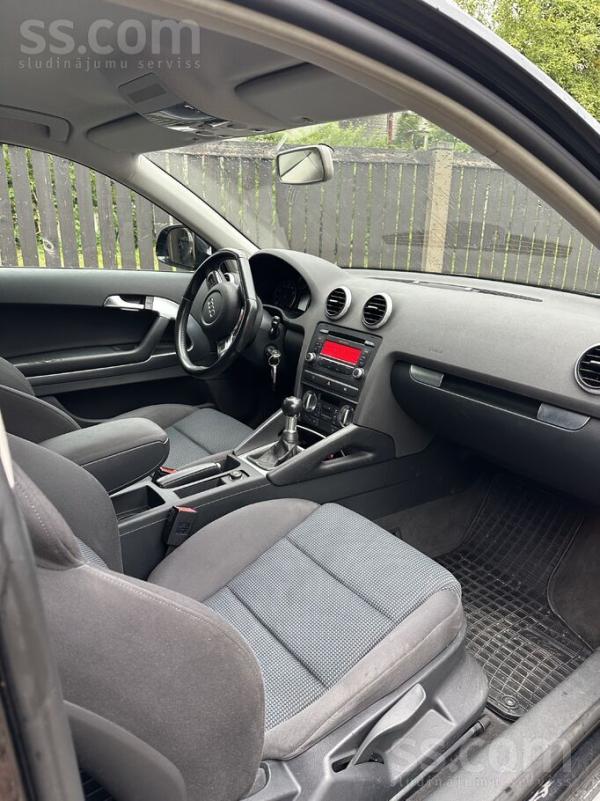 Black Audi A3 2009 in Riga, with an engine capacity of 1.80 L and mileage of 186 thousand km for 3750 €, photo 8 on AUTOMOTO.COM.LV