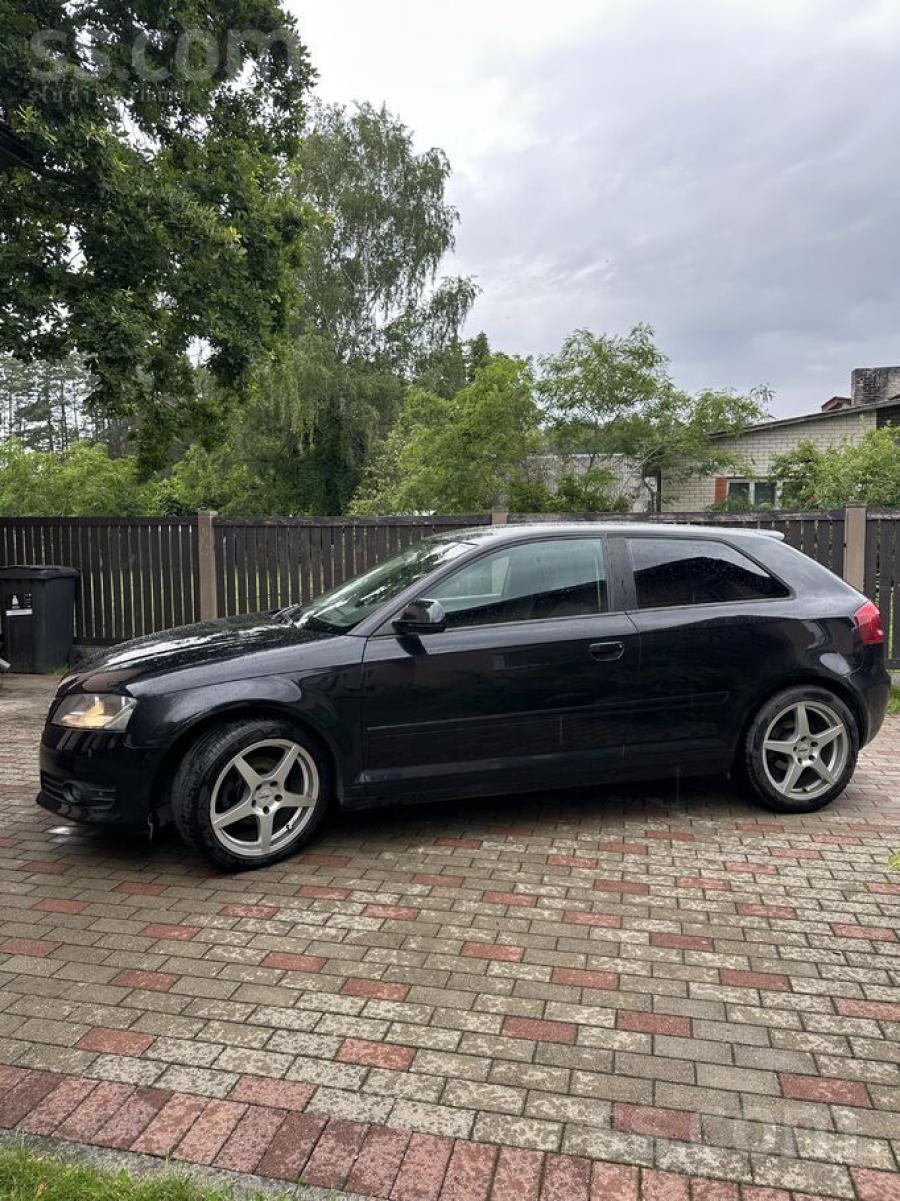 Black Audi A3 2009 in Riga, with an engine capacity of 1.80 L and mileage of 187 thousand km for 2995 €, photo 3 on AUTOMOTO.COM.LV