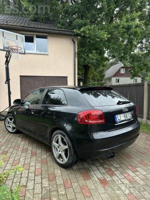 Black Audi A3 2009 in Riga, with an engine capacity of 1.80 L and mileage of 187 thousand km for 2995 €, photo 4 on AUTOMOTO.COM.LV