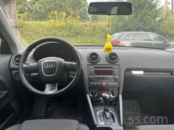 Melns Audi A3 2009 Limbaži, ar dzinēja tilpumu 2.00 L un nobraukumu 372 tūkst. km par 2800 €, foto 3 vietnē AUTOMOTO.COM.LV