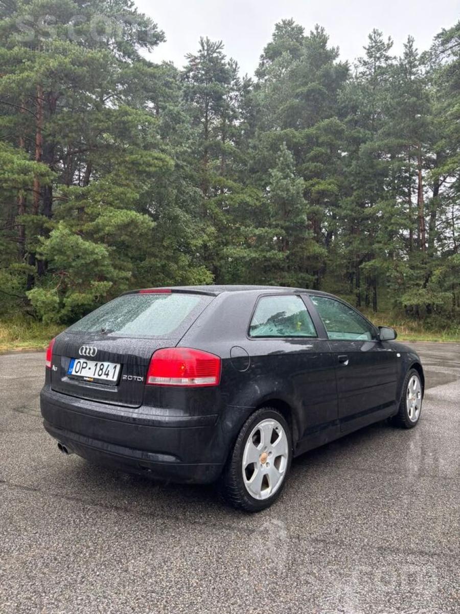 Black Audi A3 2009 in Limbazi, with an engine capacity of 2.00 L and mileage of 372 thousand km for 2600 €, photo 6 on AUTOMOTO.COM.LV