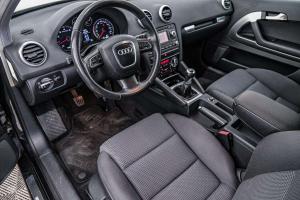 Black Audi A3 2010 in Kaunas, with an engine capacity of 1.40 L and mileage of 213 thousand km for 5890 €, photo 6 on AUTOMOTO.COM.LV