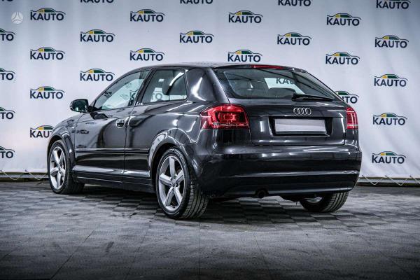 Black Audi A3 2011 in Kaunas, with an engine capacity of 1.60 L and mileage of 0 thousand km for 5490 €, photo 4 on AUTOMOTO.COM.LV