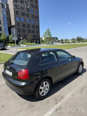 Melns Audi A3 1997 Rīga, ar dzinēja tilpumu 1.80 L un nobraukumu 330 tūkst. km par 1000 €, foto 4 vietnē AUTOMOTO.COM.LV