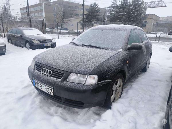Melns Audi A3 1997 Kauņa, ar dzinēja tilpumu 1.90 L un nobraukumu 350 tūkst. km par 450 €, foto 3 vietnē AUTOMOTO.COM.LV
