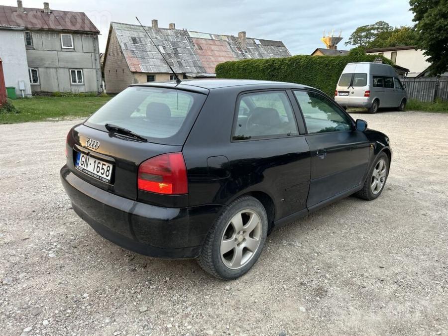 Melns Audi A3 1997 Liepāja, ar dzinēja tilpumu 1.80 L un nobraukumu 264 tūkst. km par 750 €, foto 5 vietnē AUTOMOTO.COM.LV