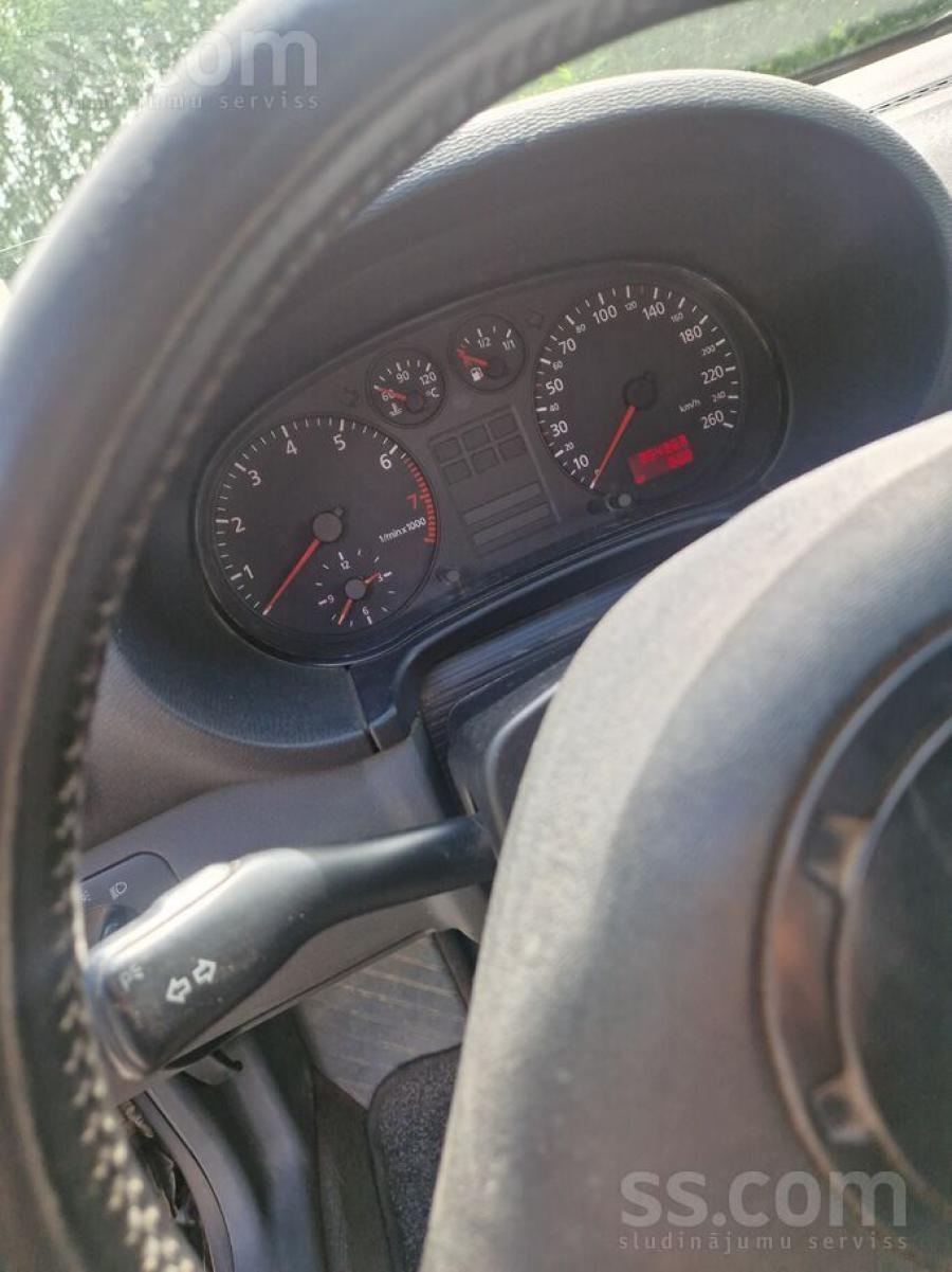 Black Audi A3 1997 in Riga, with an engine capacity of 1.80 L and mileage of 264 thousand km for 950 €, photo 6 on AUTOMOTO.COM.LV