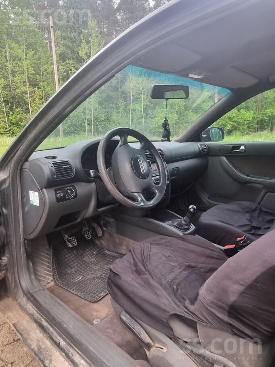 Melns Audi A3 1998 Alūksne, ar dzinēja tilpumu 1.90 L un nobraukumu 520 tūkst. km par 750 €, foto 3 vietnē AUTOMOTO.COM.LV