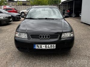 Melns Audi A3 1998 Daugavpils, ar dzinēja tilpumu 1.80 L un nobraukumu 0 tūkst. km par 890 €, foto 3 vietnē AUTOMOTO.COM.LV