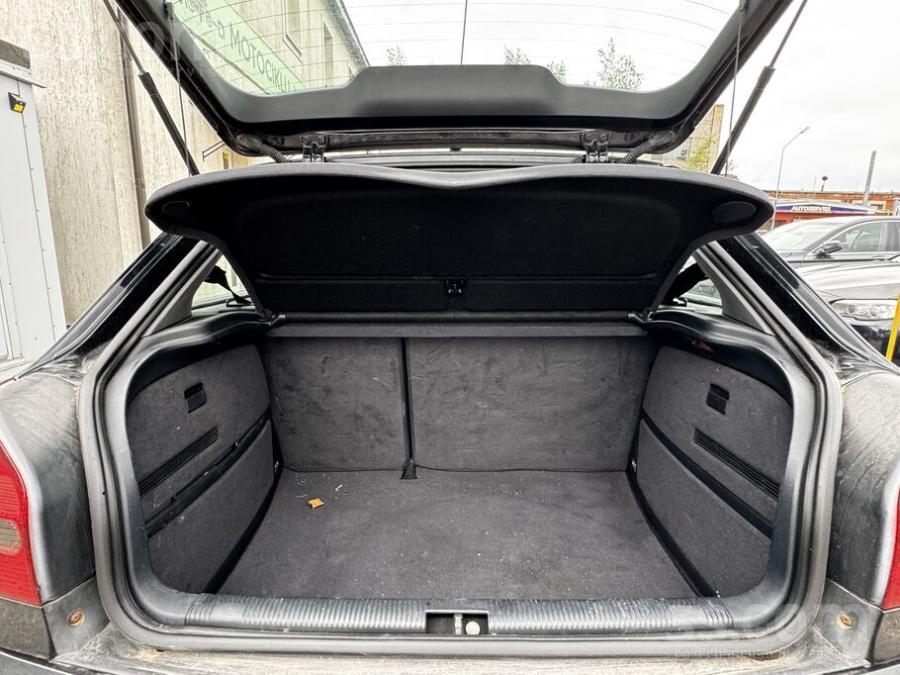 Melns Audi A3 1998 Daugavpils, ar dzinēja tilpumu 1.80 L un nobraukumu 0 tūkst. km par 890 €, foto 14 vietnē AUTOMOTO.COM.LV