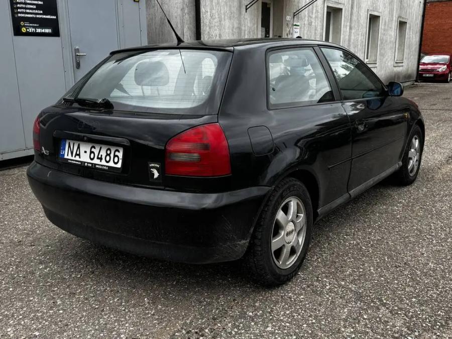 Melns Audi A3 1998 Daugavpils, ar dzinēja tilpumu 1.80 L un nobraukumu 252 tūkst. km par 890 €, foto 7 vietnē AUTOMOTO.COM.LV
