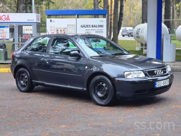 Ауди А3 1998 в Рига на AUTOMOTO.COM.LV Черный Ауди А3 1998 в Рига, объемом двигателя 1.60 л и пробегом 238 тыс. км за 1200 €, фото 4 на AUTOMOTO.COM.LV