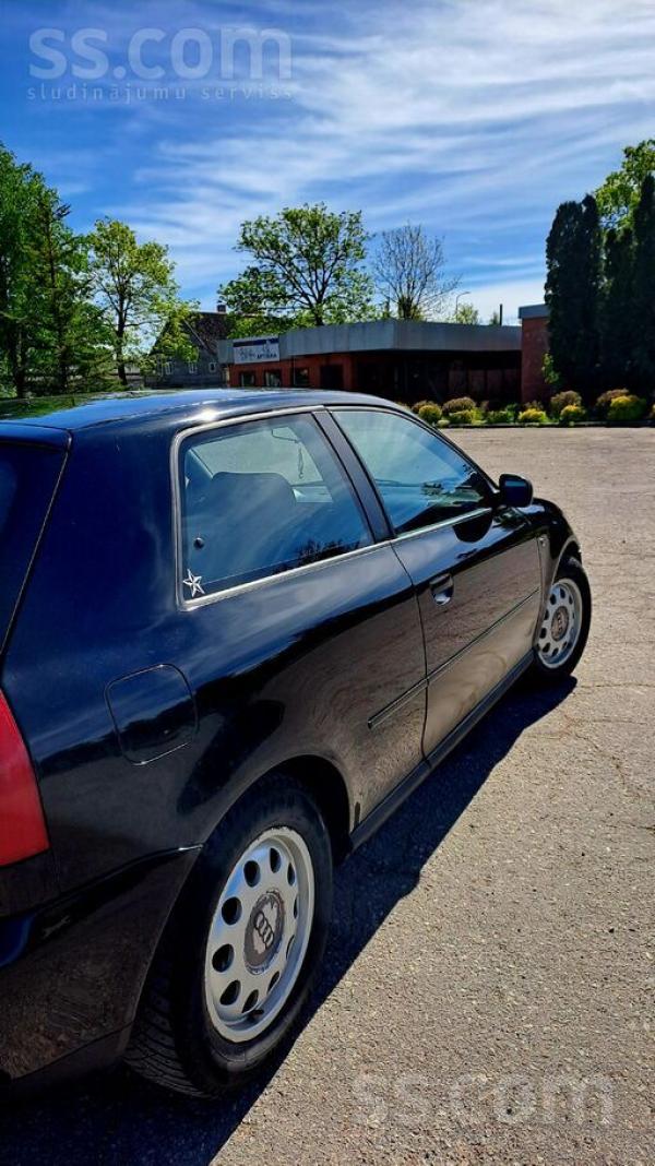 Black Audi A3 1999 in Kuldiga, with an engine capacity of 1.90 L and mileage of 275 thousand km for 1250 €, photo 5 on AUTOMOTO.COM.LV