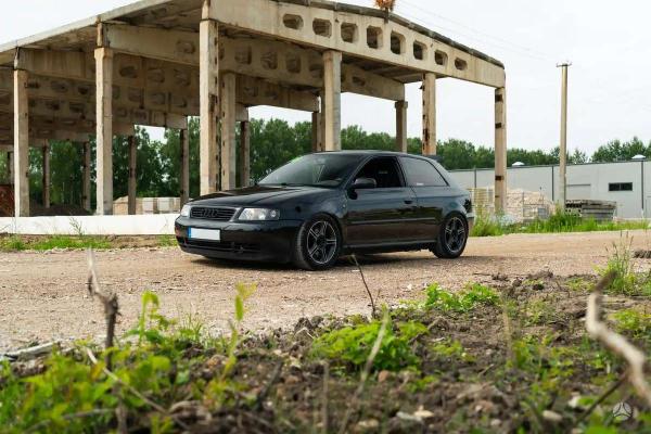 Melns Audi A3 1999 Panevēža, ar dzinēja tilpumu 1.78 L un nobraukumu 240 tūkst. km par 3400 €, foto 2 vietnē AUTOMOTO.COM.LV