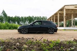 Black Audi A3 1999 in Panevezys, with an engine capacity of 1.78 L and mileage of 240 thousand km for 3400 €, photo 6 on AUTOMOTO.COM.LV